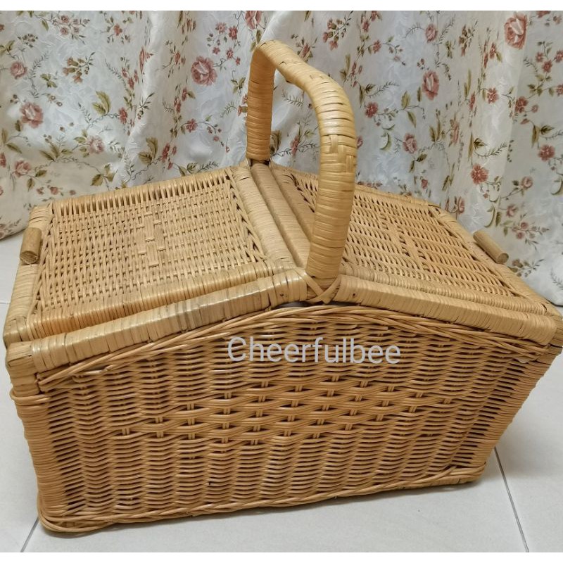 [The Rattan House] Rattan Camping Picnic Basket with Lid Handle and ...