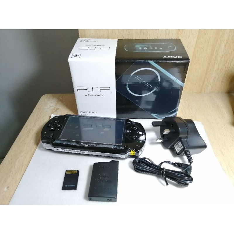 Sony Playstation Portable 1000 (PSP) console (Original refurbished ...