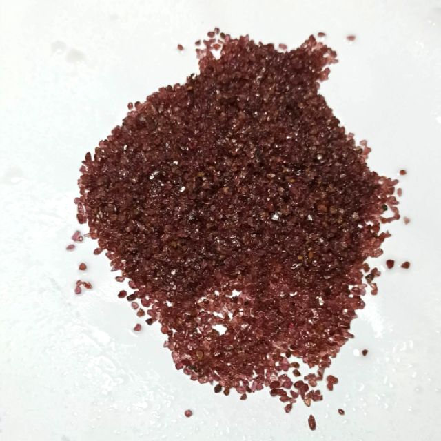 1kg ORIGINAL AQUARIUM JAPANESE RED GARNET/ RED SAND FOR MONSTER FISH ...
