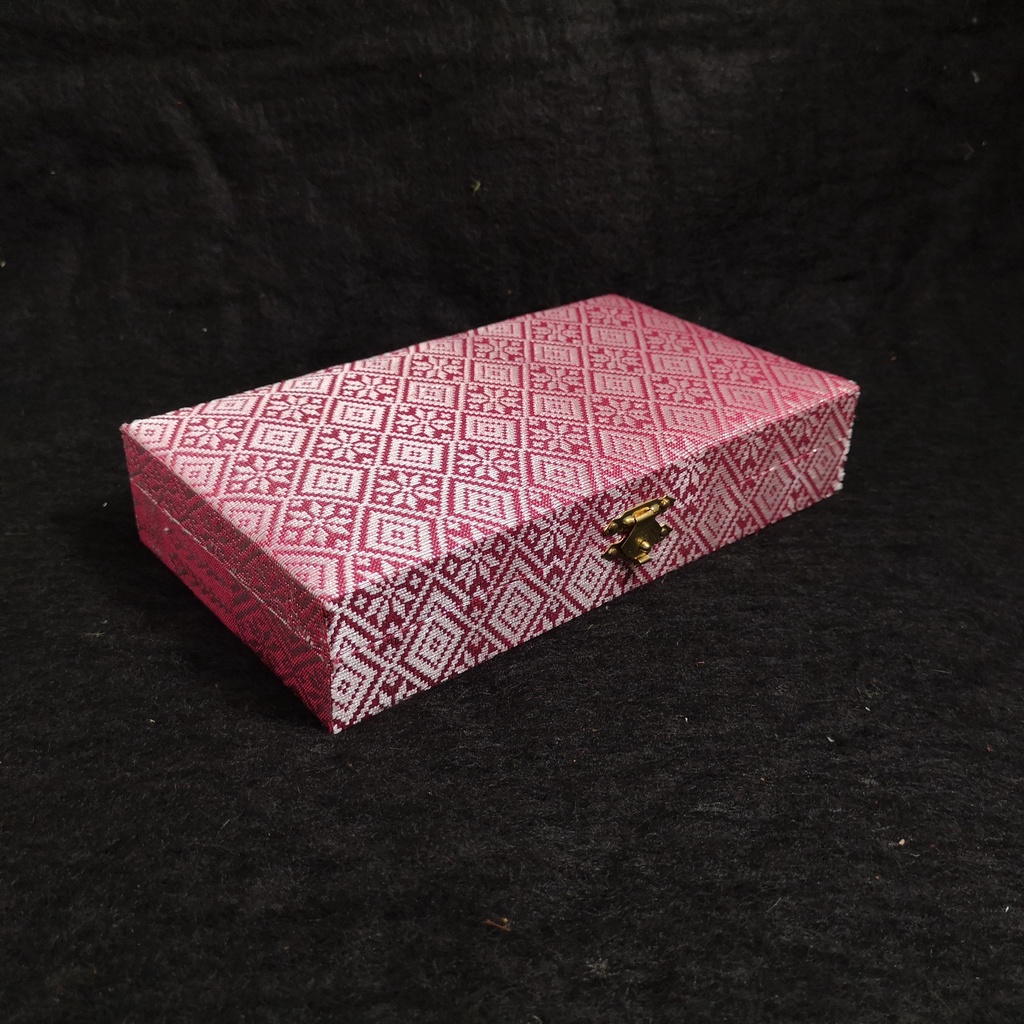 Kotak Mock Cek Replika Cek Songket Baldu Gold Silver Hitam Pink Maroon ...