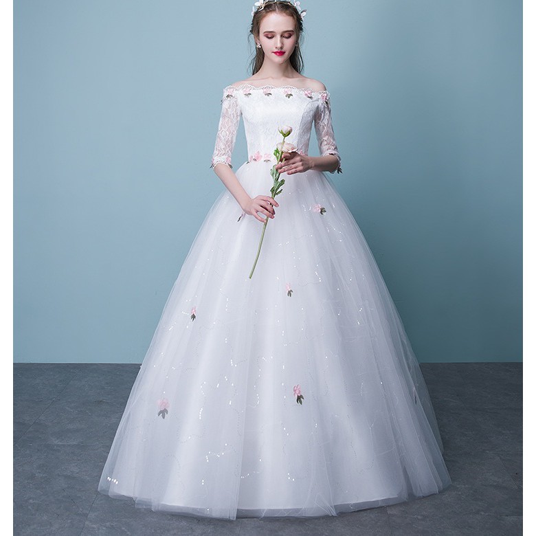 BEAUNIQUE Garden Wedding Theme Floral Lace Half Sleeve Off Shoulder ...