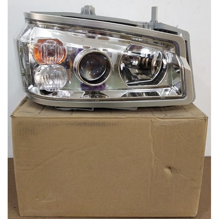 FZ Howo Sinotruk White Cover Head Lamp Assy (RH / LH) | Shopee Malaysia