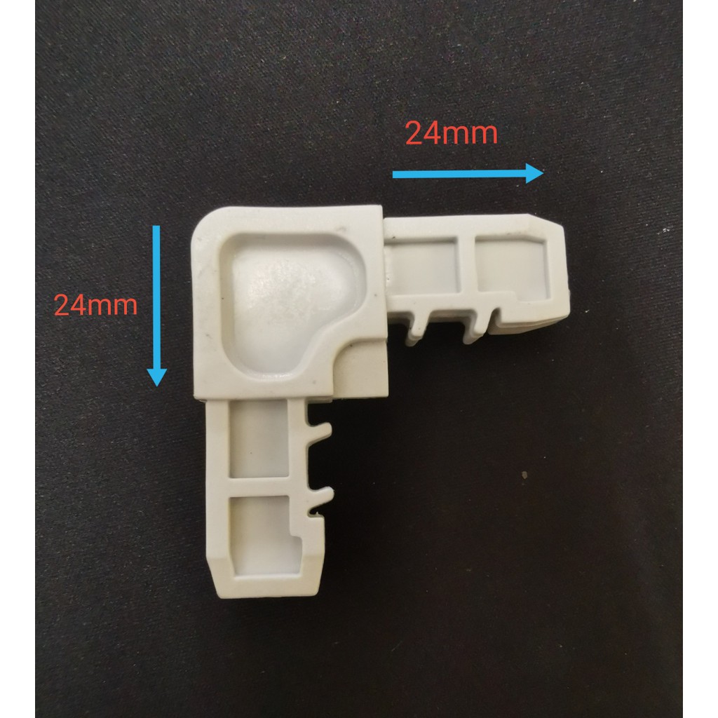 PVC Bracket Code: 033 - Insert Screen Corner Bracket | Shopee Malaysia
