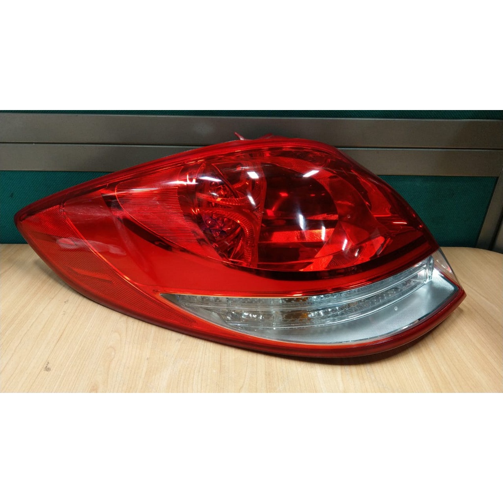 HYUNDAI VELOSTER FS 2011'-2018' TAIL LAMP LH | Shopee Malaysia