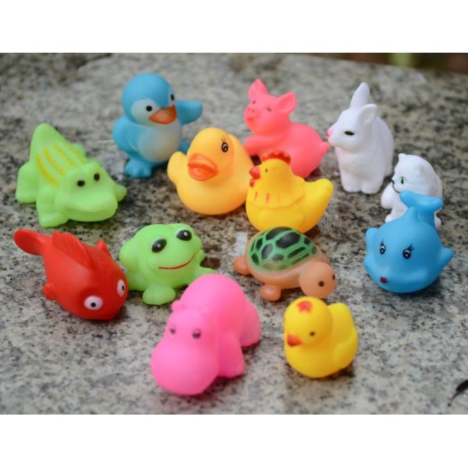 Set OF SQUEE ANIMALS FOR KIDS TO PLAY IN THE BATHROOM | Shopee Malaysia
