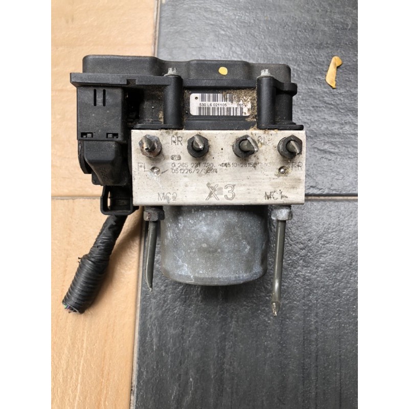 ABS pump toyota ACR50 GSR50 (X3) original japan | Shopee Malaysia