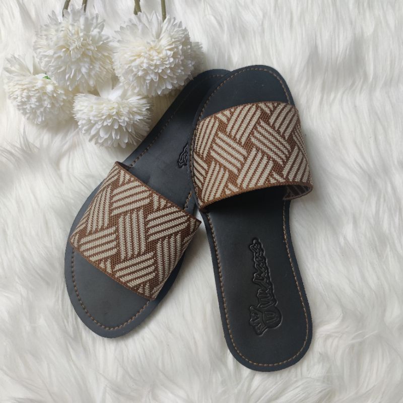 Raimbo Knit Papyrus Sandals | Shopee Malaysia