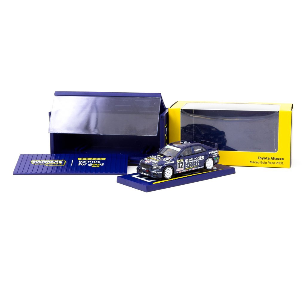 Tarmac WorksToyota Altezza "Endless" Macau Guia Race 2001 with ...