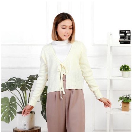 Front STRAP KNITTED CARDIGAN / FRONT STRAP CARDI CROP - STRIKHAUS ...