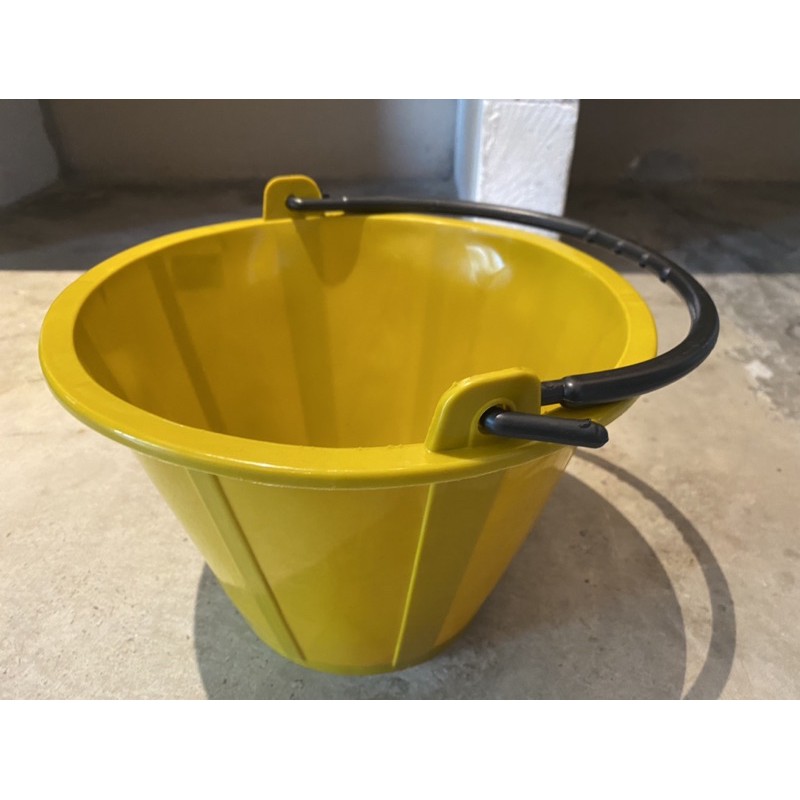 Cement Pail Yellow / Cement Bucket / Baldi Simen Kuning / Plastic ...
