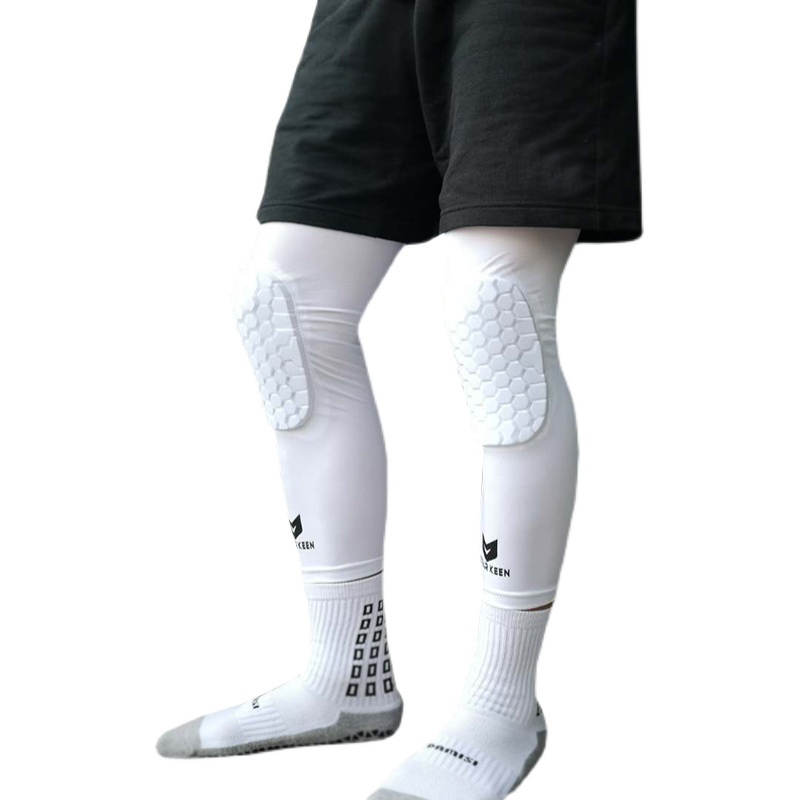 Honeycomb knee protectors, football knee protectors, goalkeeper knee ...