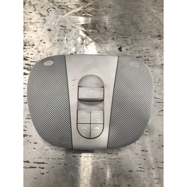 MERCEDeS W211 ROOFLAMP ( A211 820 13 12/7F94 ) | Shopee Malaysia