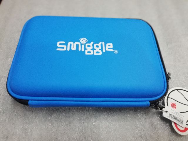 Smiggle basketball hardtop case Rm59 only | Shopee Malaysia