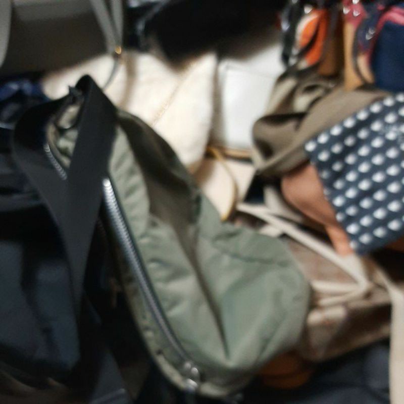 beg bundle mampu milik dan lain2 | Shopee Malaysia