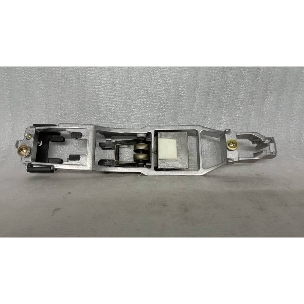 MERCEDES-BENZ W202 FRONT INNER DOOR HANDLE ELEG (ORIGINAL) | Shopee ...