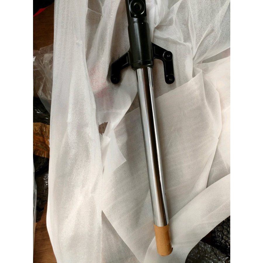 Yamaha R15 V3 V4 Left Front Shock Pipe Axle, MT15 BK6-F3110-00 | Shopee ...