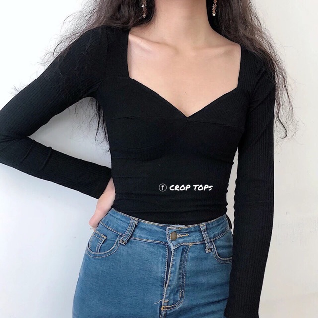 Body-hugging turtleneck crop top - by SugarG | Shopee Malaysia