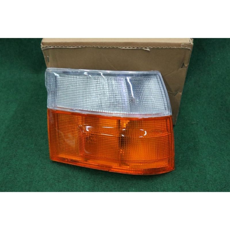 Toyota Hiace Lh112 Lh113 1992YEAR Angle Lamp / Parking Lamp / Corner Lamp | Shopee Malaysia