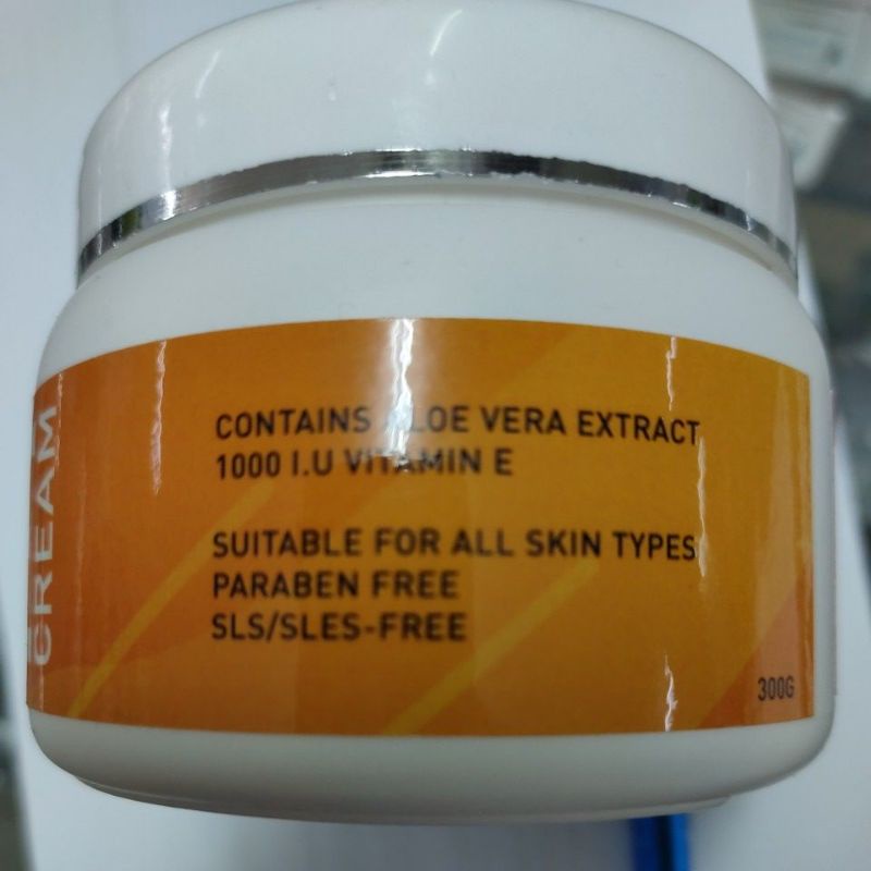 e-Cream 300g with facial cotton 😊 | Shopee Malaysia