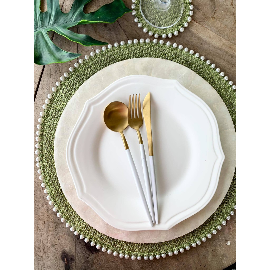Best round placemat 15 inches diameter, adorned with pearl (sold per pc ...