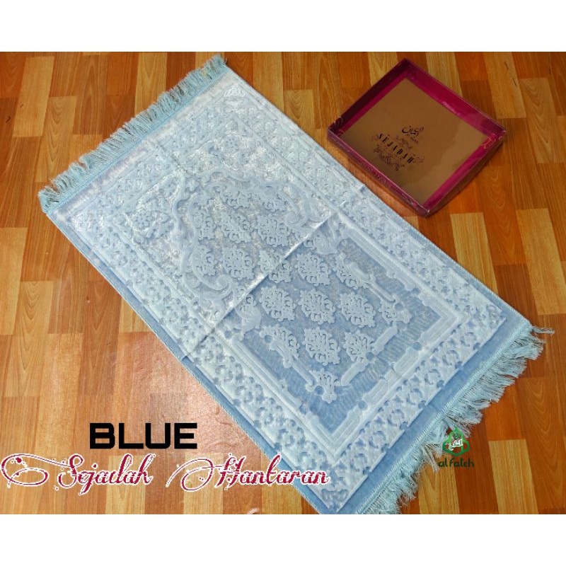 Sejadah Hantaran Hadiah Eksklusif Sejadah atas par | Shopee Malaysia