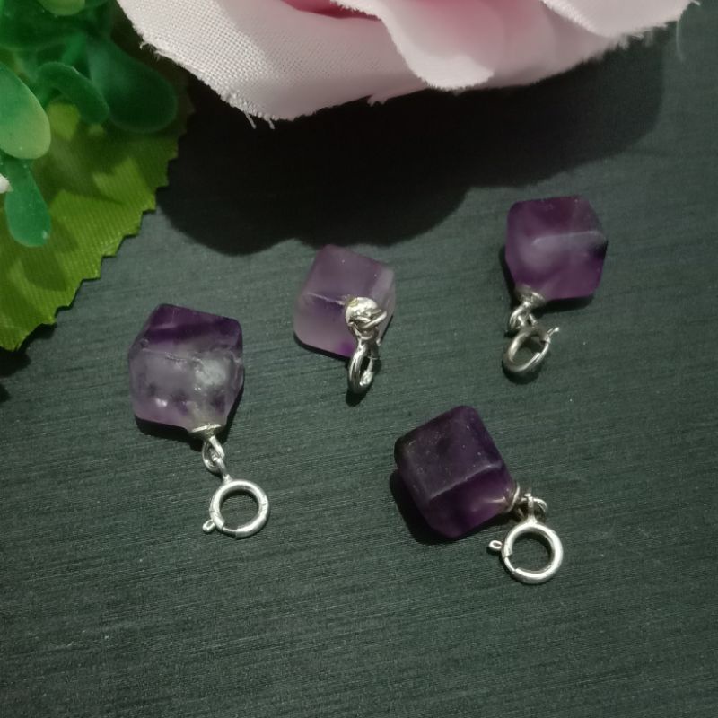 Super 7 Cube Charm 7MM 紫超七方糖小滴溜 | Shopee Malaysia
