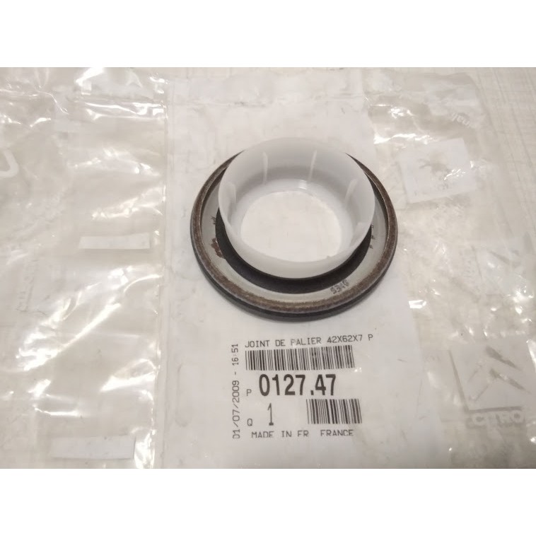 Peugeot 508 GT Traveller Citroen C4 Picasso Crankshaft Seal | Shopee ...