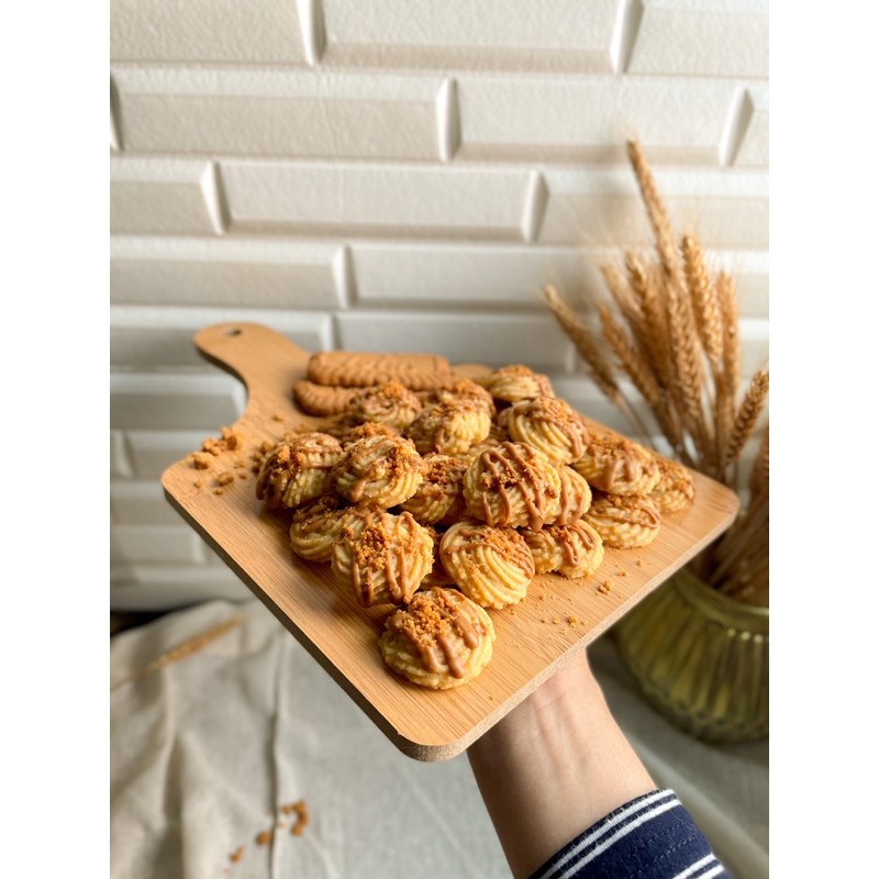 KUIH RAYA Lotus Biscoff Butter Cookies | Shopee Malaysia