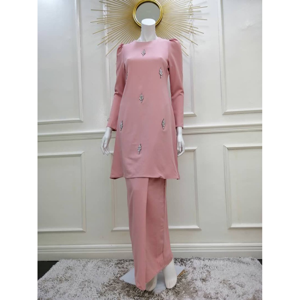 CHE PUAN PUFF KURUNG PAHANG READY STOCK | Shopee Malaysia