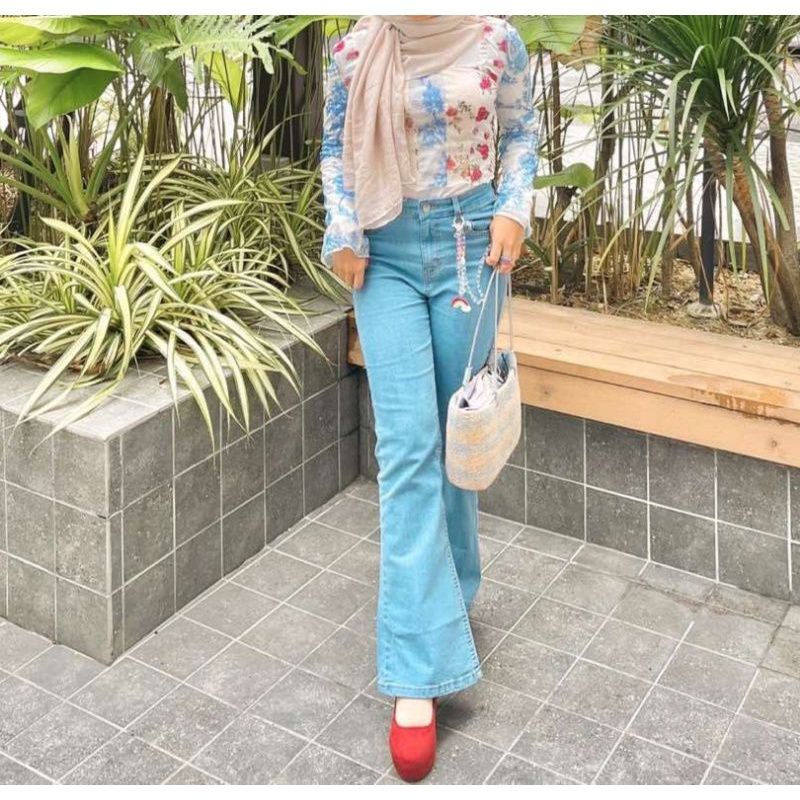 Seluar Jean's Bootcut/flare Women ZARA 💥 Baru Sampai 🔥Good Quality ...