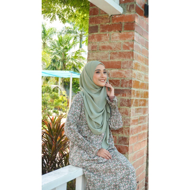 VIEW [BAJU RAYA COLLECTION] FREE SIZE MUSLIMAH S - L Raelle Smocked ...