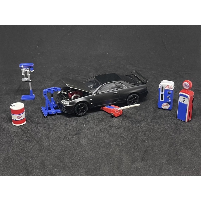 GREENLIGHT Black Bandit Nissan Skyline GTR R34 + Exclusive ShopTool Multipack STP (Loose ...