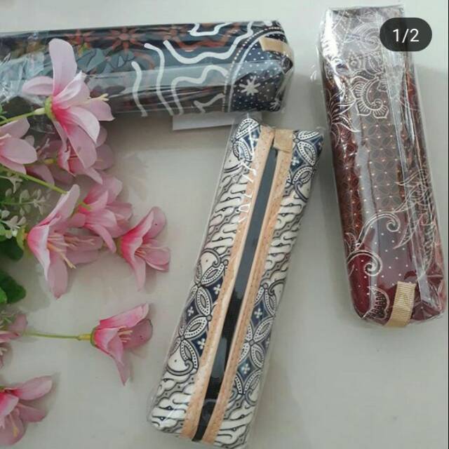 (50 pcs) WEDDING SOUVENIR batik pencil case in plastic packaging ...
