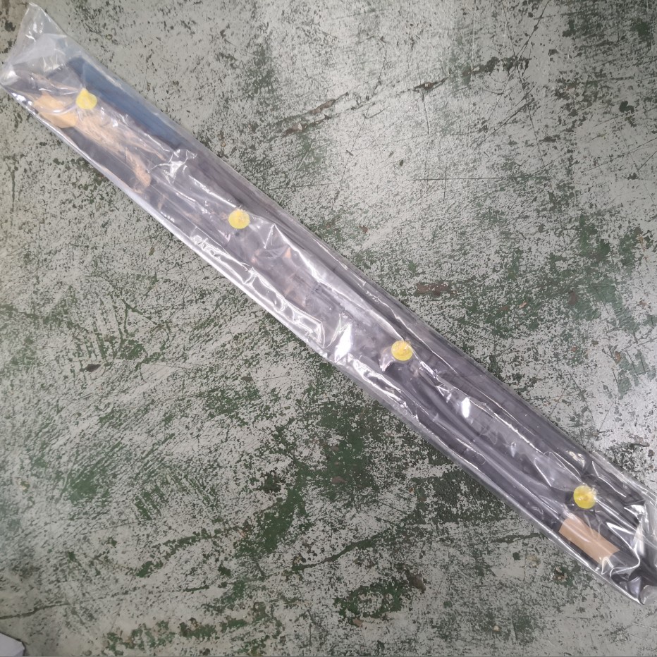 TOYOTA LAND CRUISER FRONT / REAR DOOR SCUFF PLATE | Shopee Malaysia