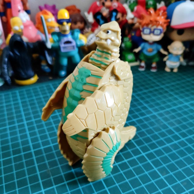 (PRELOVED) Ultra Egg Redking Bandai Ultra Egg Ultraman KAIJU | JAPAN ...