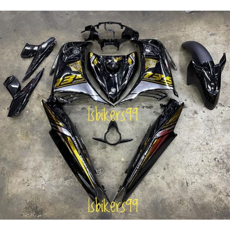 YAMAHA LC135 V6 V7 Cover Set Black With Custom Gold Sticker | Shopee ...