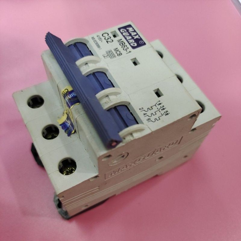 MAXGUARD MCB 2POLE 3POLE 16A 20A 32A 63A 6kA Miniature Circuit Breakers ...