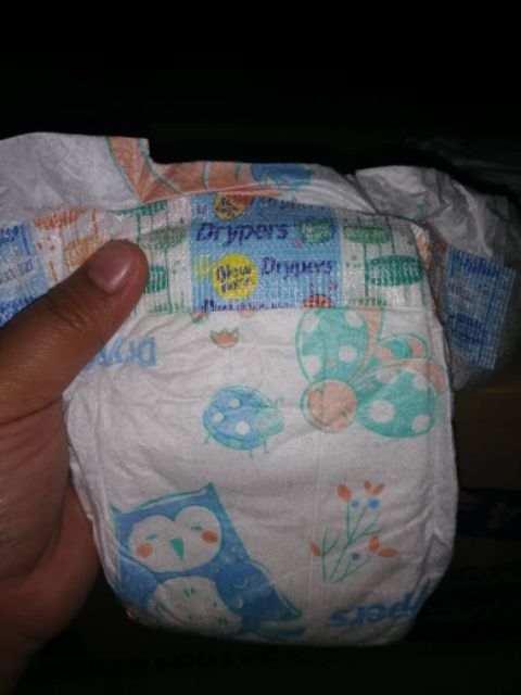 Drypers NEWBORN 24pc & SMALL 22pc | Shopee Malaysia