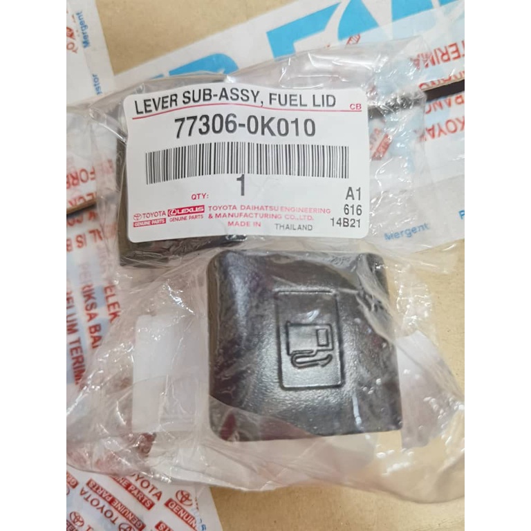 GENUINE TOYOTA LEVER / HANDLE /OPENER FUEL LID 77306-0K010 HILUX INNOVA ...