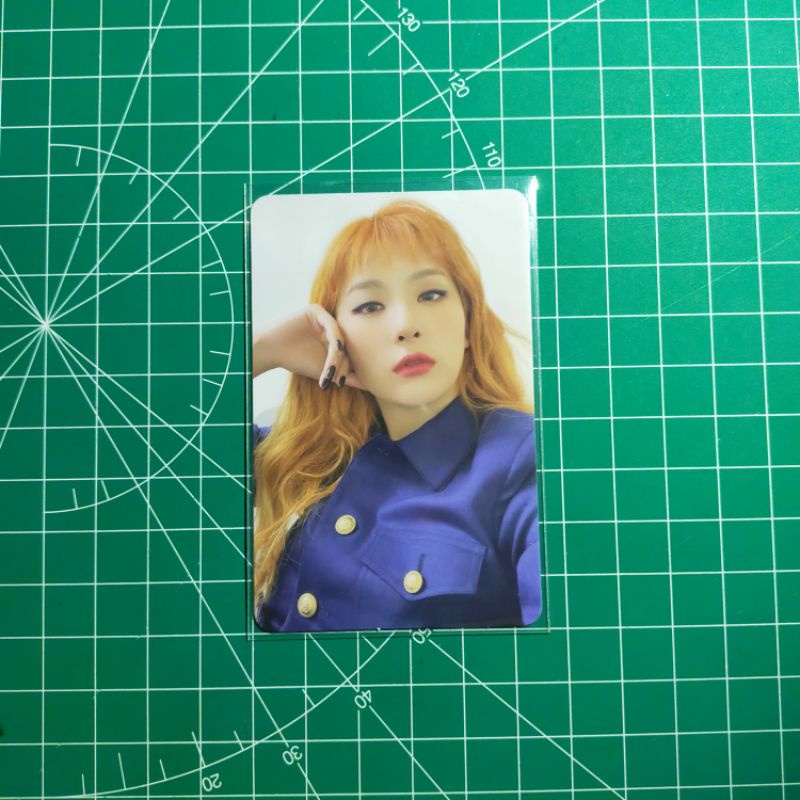 Pc photocard In Terms Of queendom photobook photo book ver. | Shopee ...