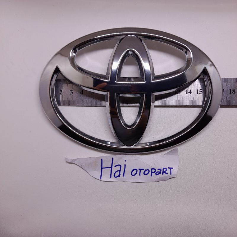 Toyota innova reborn grill Front logo emblem 2016 - 2021 HILUX dm 17cm ...