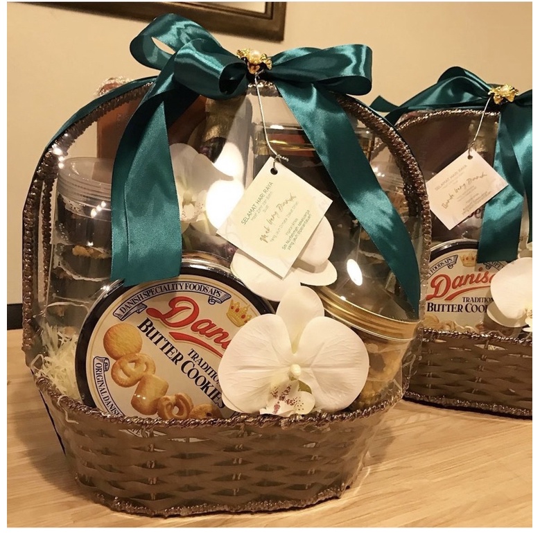 Hamper raya + Bakul rotan | Shopee Malaysia