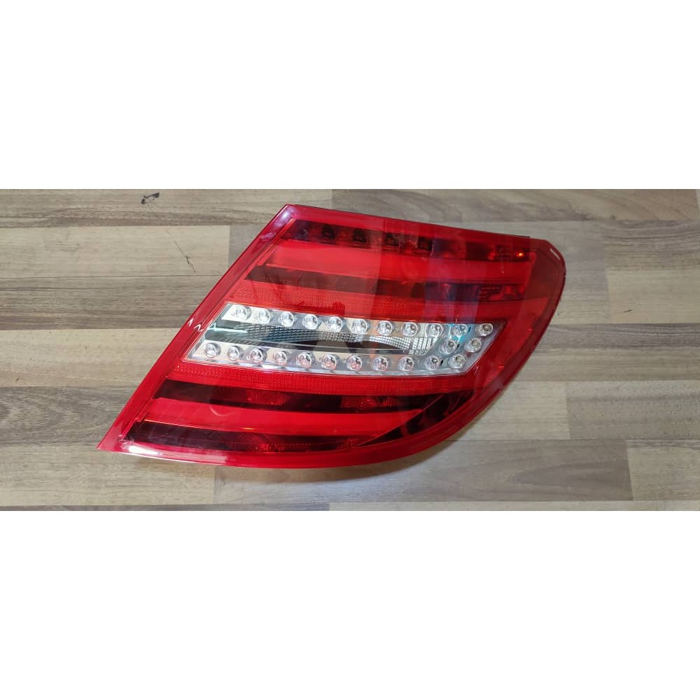 W204 C CLASS LED TAIL LIGHT LAMP RIGHT OEM | Shopee Malaysia
