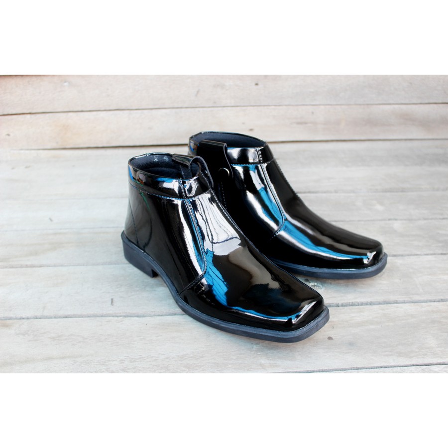 Pdh Security Guard Paskibra Linmas Security Tni Polri shoes shiny ...