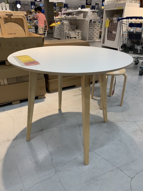 Nordmyra table store