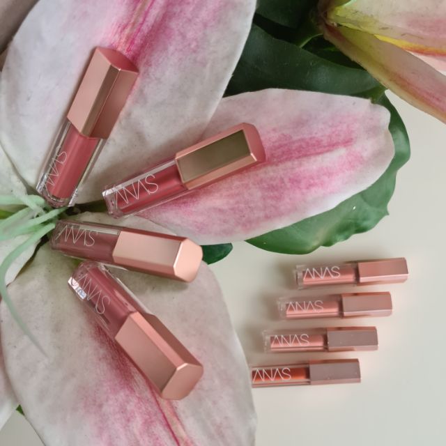 ANAS COSMETICS CLASSIC EDITION (mini lipcream).LIMITED COLLECTION ...