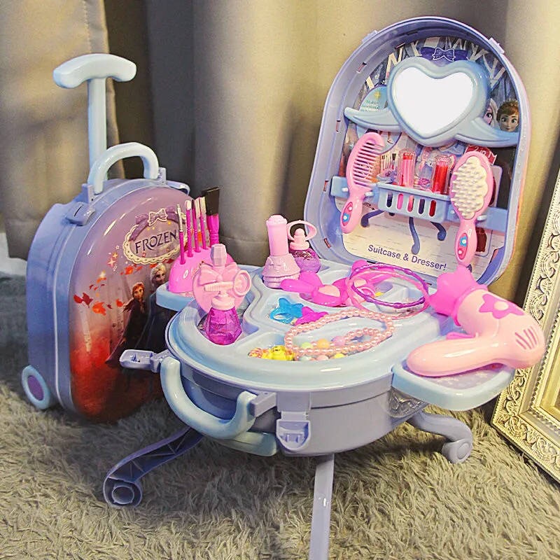 Birthday gift Baby toy Children's cosmetic suit full of family princess ...