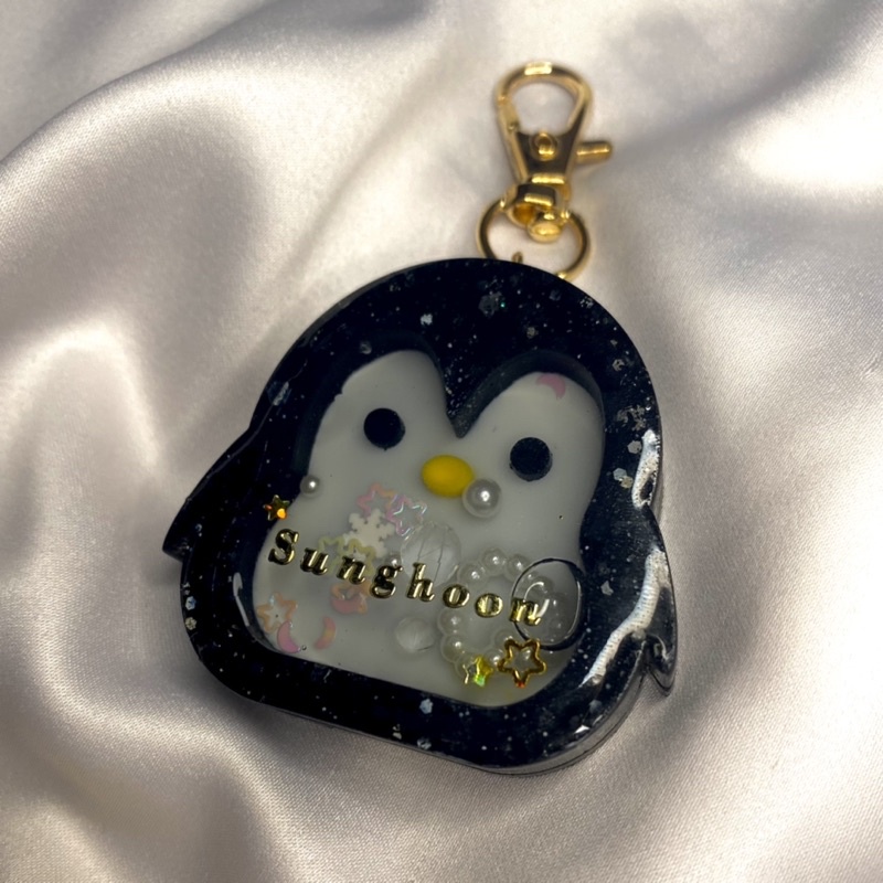 ENHYPEN SUNGHOON PENGUIN Resin Shaker Keychain | Shopee Malaysia