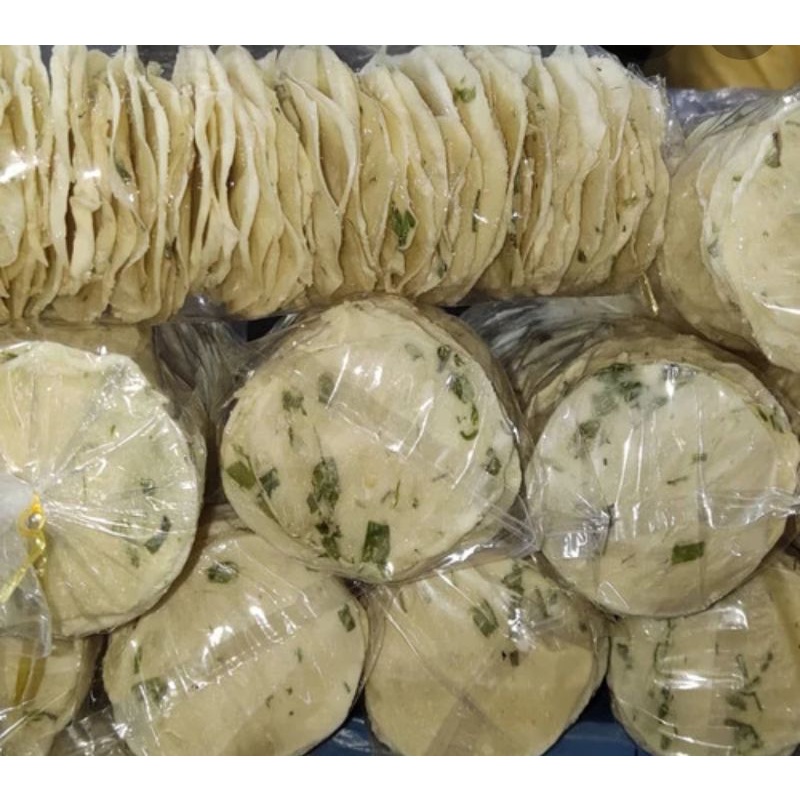 Kerupuk ubi / kerupuk kamang kecil isi 35 keping khas minang | Shopee ...