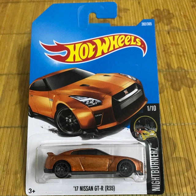 Hot Wheels ‘17 Nissan GT-R (R35) | Shopee Malaysia